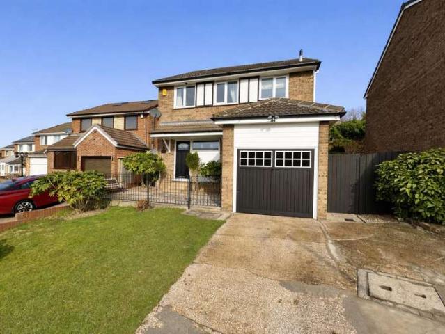 4 Bedroom Detached House