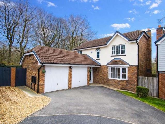 4 Bedroom Detached House