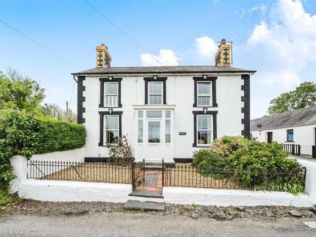 4 Bedroom Detached House