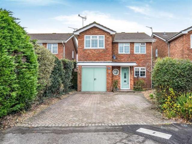 4 Bedroom Detached House