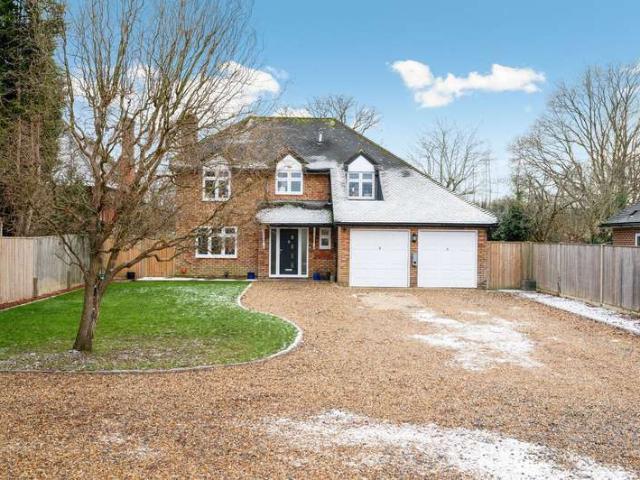 4 Bedroom Detached House