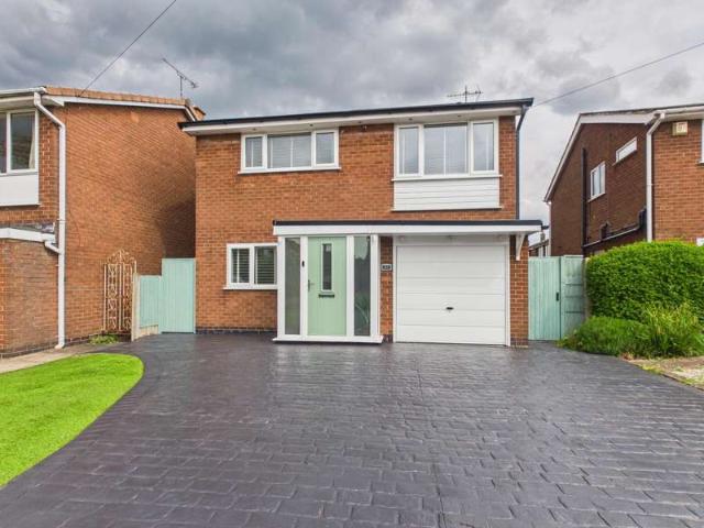4 Bedroom Detached House