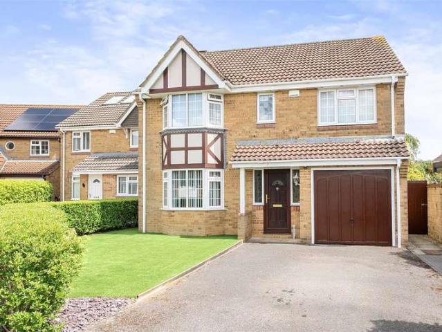 4 Bedroom Detached House