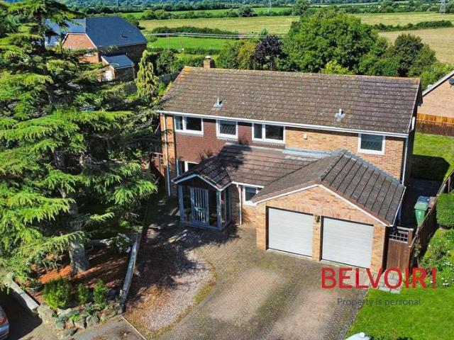 4 Bedroom Detached House