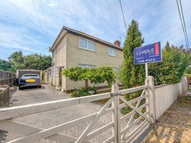 4 Bedroom Detached House