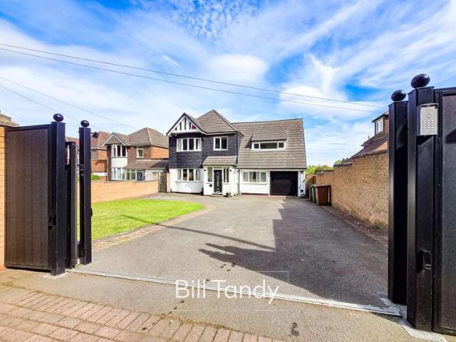 4 Bedroom Detached House