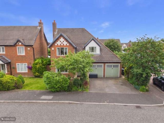 4 Bedroom Detached House