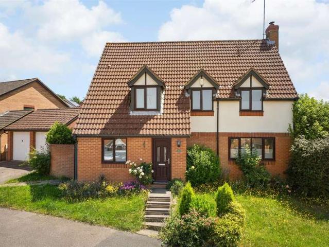 4 Bedroom Detached House