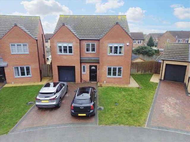 4 Bedroom Detached House