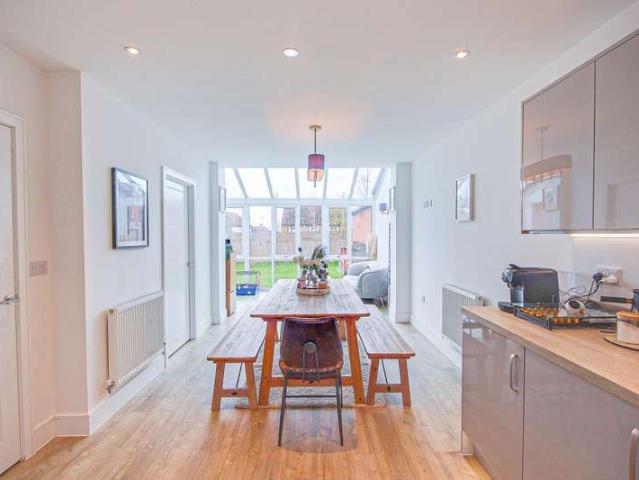 4 Bedroom Detached House