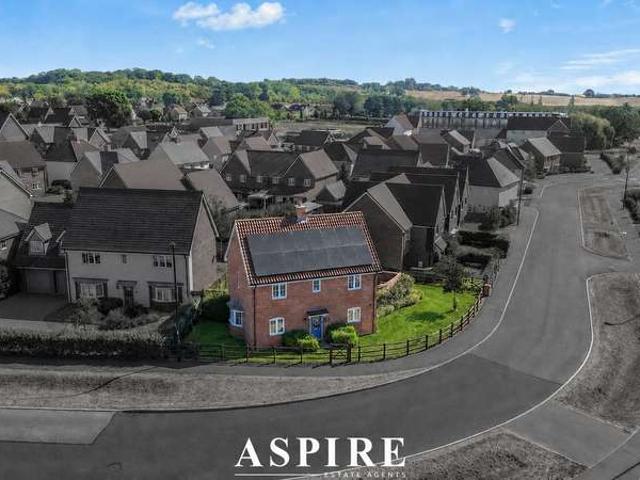 4 Bedroom Detached House