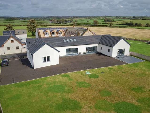 4 Bedroom Detached House