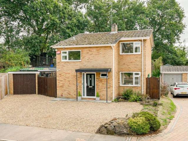 4 Bedroom Detached House