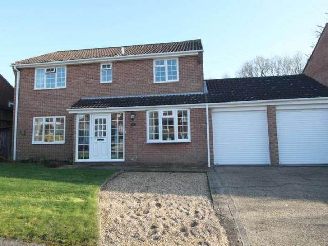 4 Bedroom Detached House