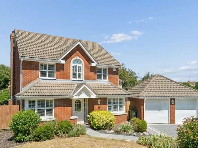 4 Bedroom Detached House