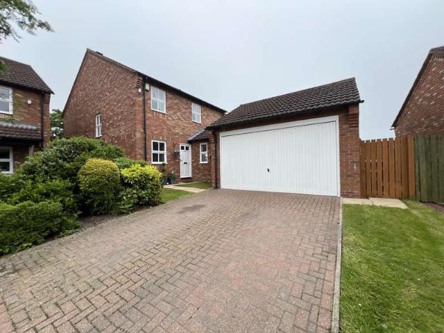 4 Bedroom Detached House