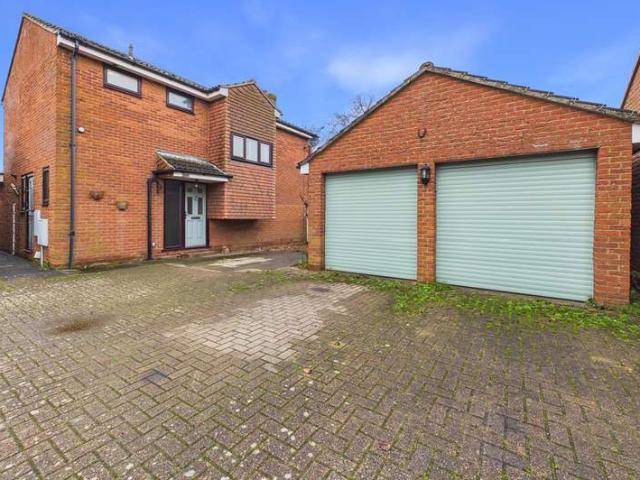 4 Bedroom Detached House