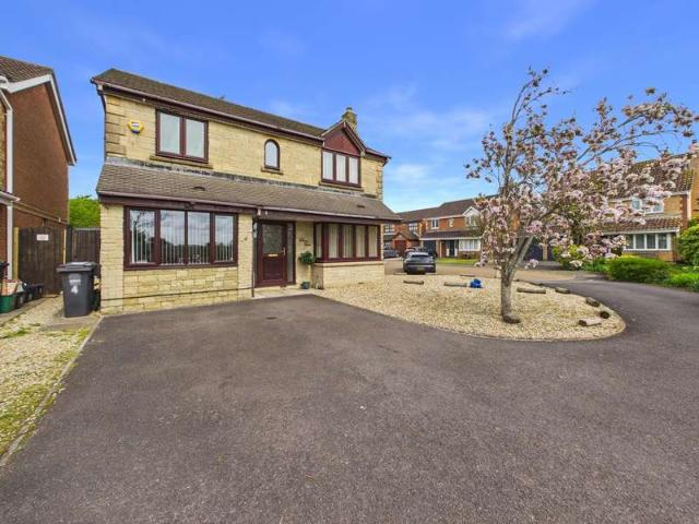 4 Bedroom Detached House