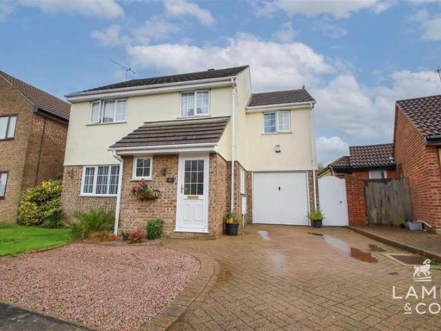 4 Bedroom Detached House