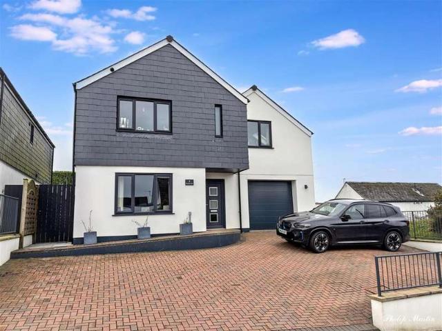 4 Bedroom Detached House