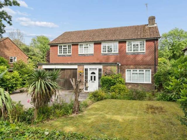 4 Bedroom Detached House