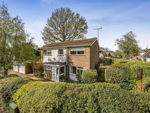 4 Bedroom Detached House