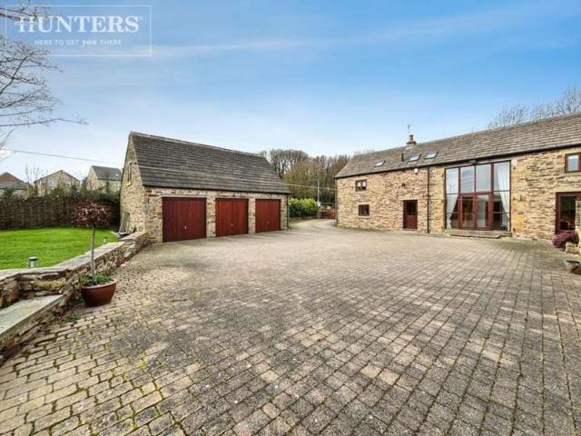 4 Bedroom Detached House