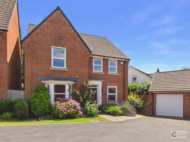 4 Bedroom Detached House