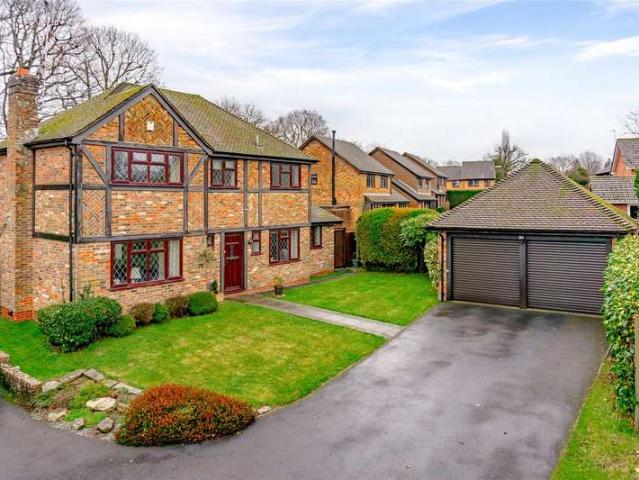 4 Bedroom Detached House