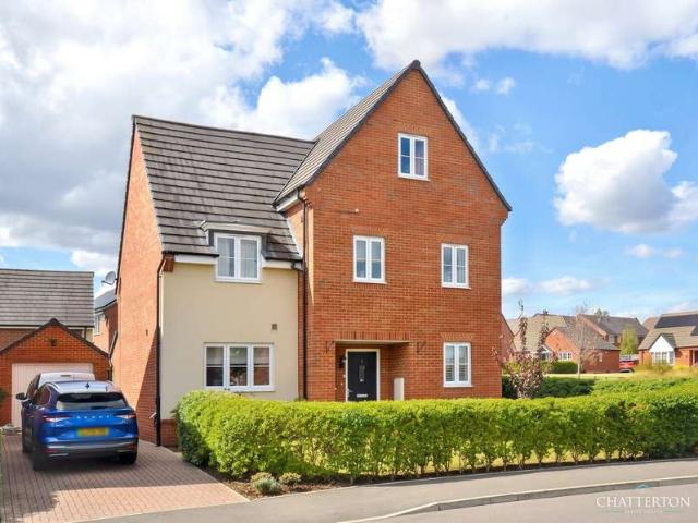 4 Bedroom Detached House