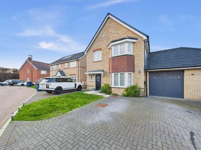 4 Bedroom Detached House