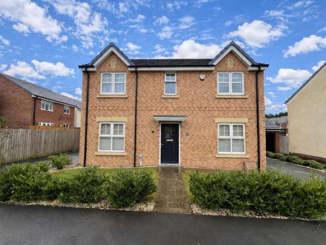 4 Bedroom Detached House