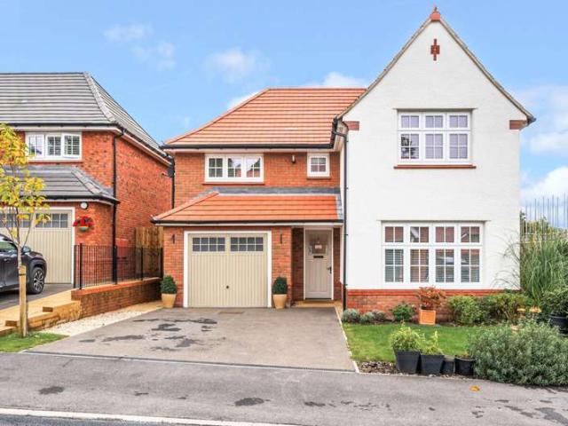 4 Bedroom Detached House