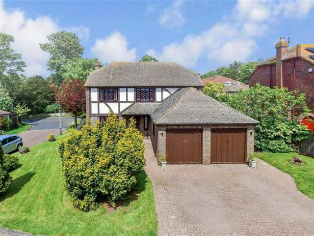 4 Bedroom Detached House