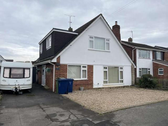 4 Bedroom Detached House