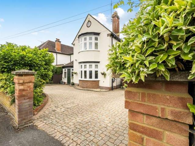 4 Bedroom Detached House