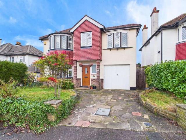 4 Bedroom Detached House
