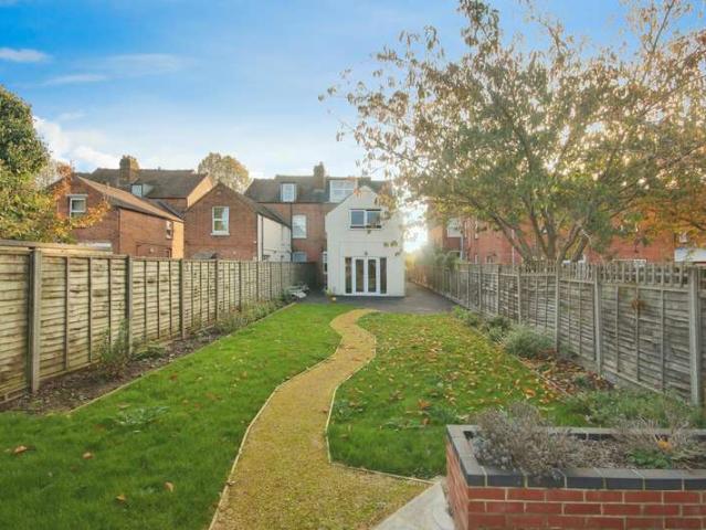 4 Bedroom Detached House