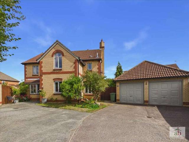 4 Bedroom Detached House