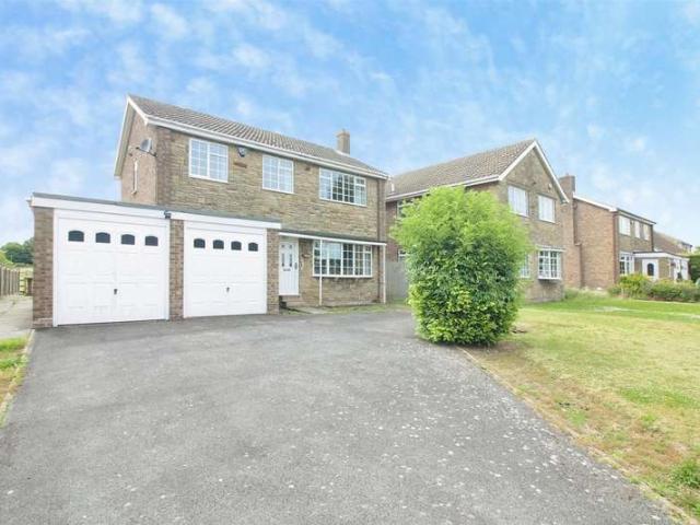 4 Bedroom Detached House