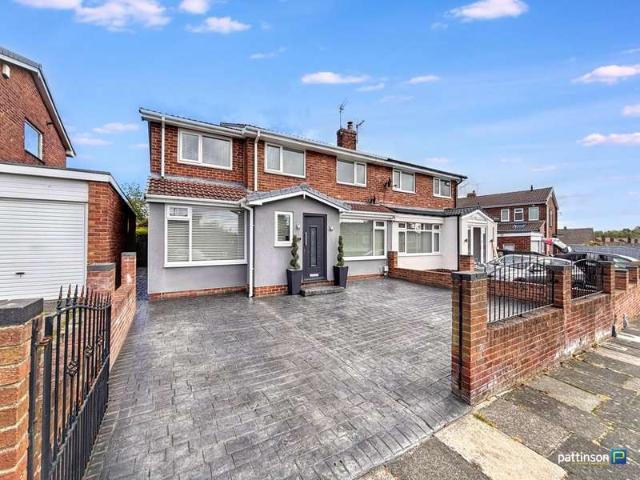 4 Bedroom Detached House