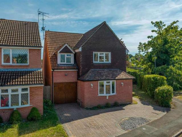 4 Bedroom Detached House