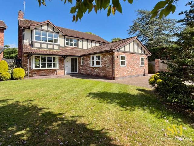 4 Bedroom Detached House