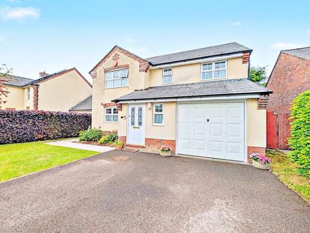 4 Bedroom Detached House