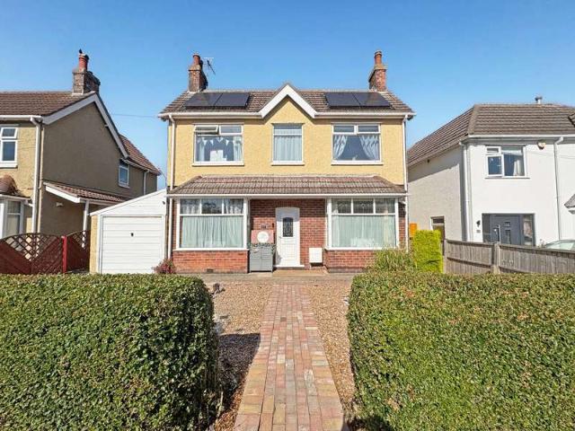 4 Bedroom Detached House