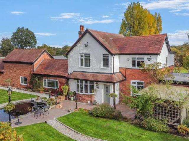 4 Bedroom Detached House