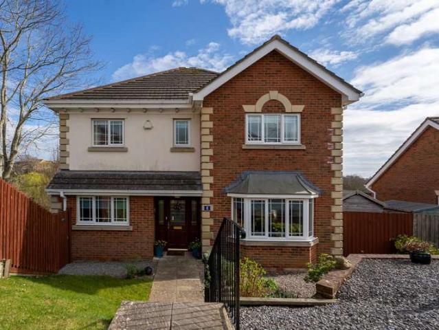 4 Bedroom Detached House