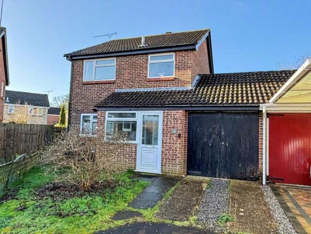 4 Bedroom Detached House