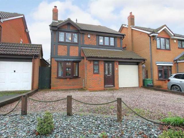 4 Bedroom Detached House