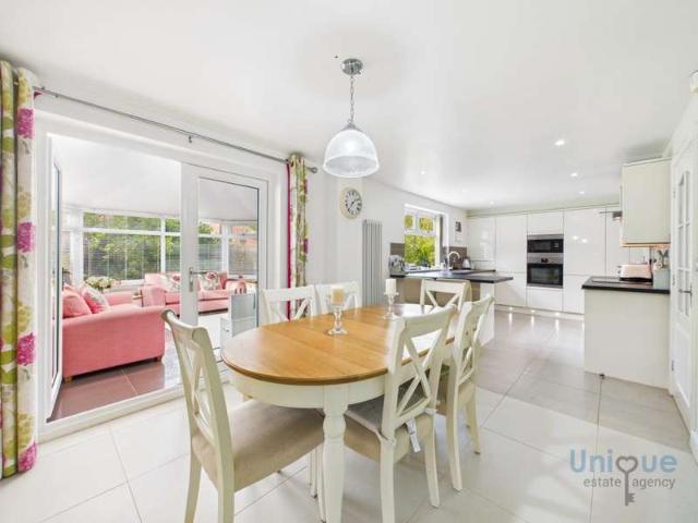 4 Bedroom Detached House